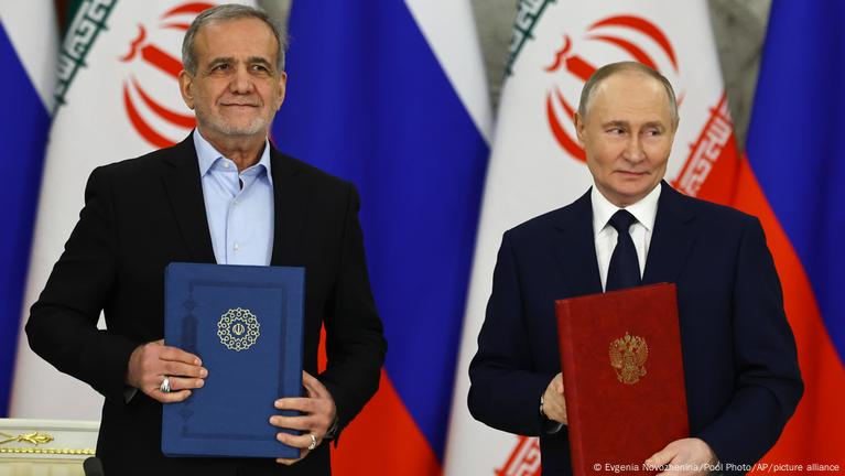 Rusia e Irán firman pacto que refuerza lazos militares – DW – 17/01/2025 Rusia e Irán firman pacto que refuerza lazos militares – DW – 17/01/2025
