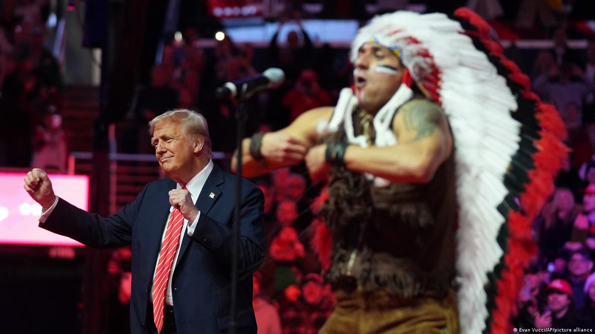 'Nothing gay about it': How Trump and Village People connect – DW – 01 ...