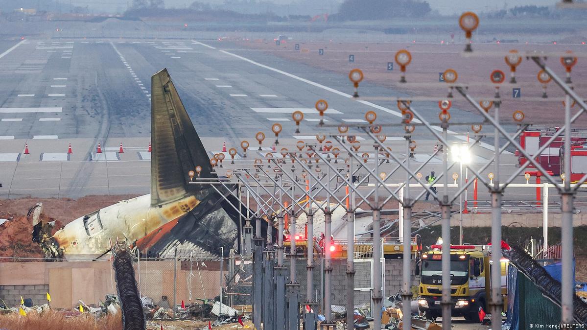 South Korea to remove concrete barrier after Jeju Air crash