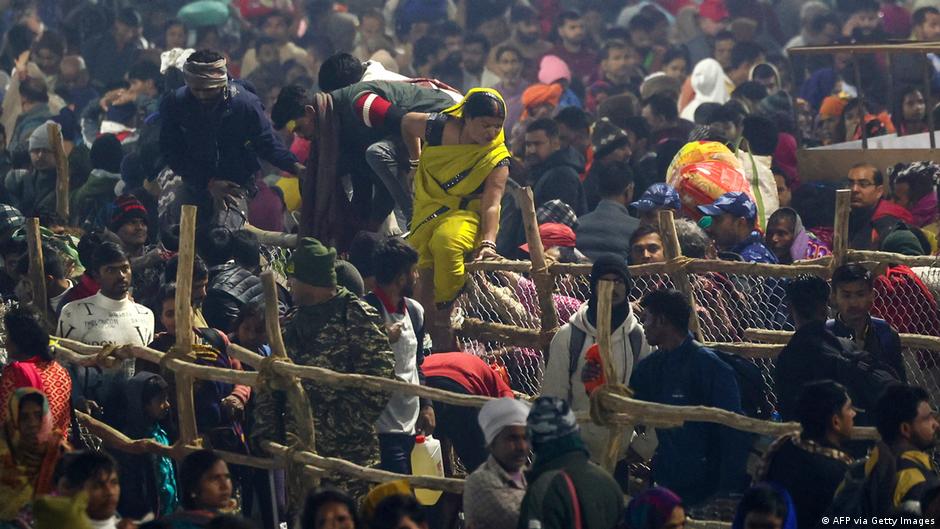 India Maha Kumbh stampede: Why these crowd events happen – DW – 01/29/2025
