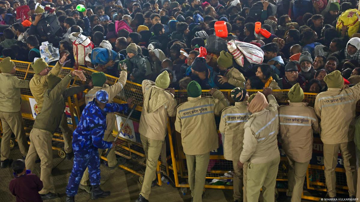 India: Could Maha Kumbh Mela stampede have been prevented? – DW – 01/29 ...
