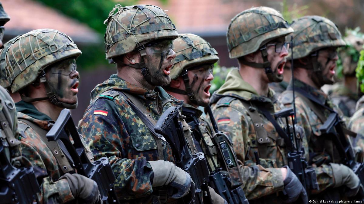 Defense spending: How to pay for Germany's security? – DW – 02/08/2025