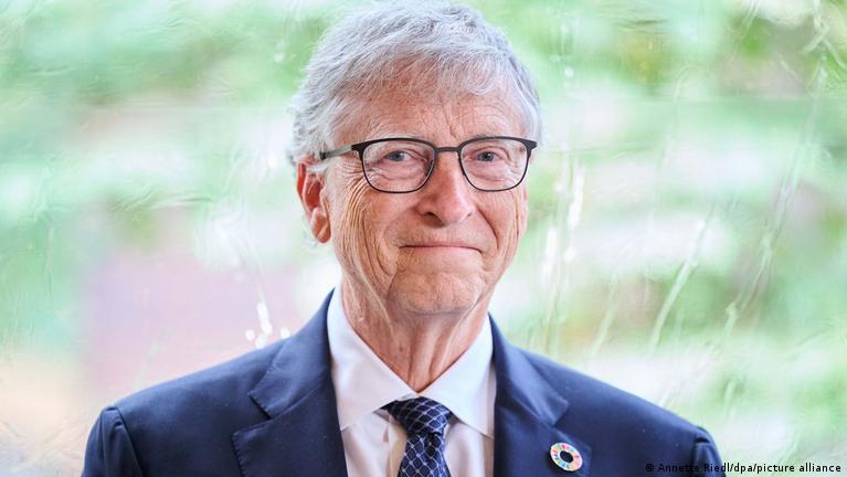 Bill Gates and the image of a 'good billionaire' – DW – 02/03/2025