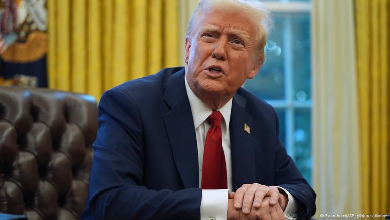 Trump orders strikes on IS targets in Somalia – DW – 02/01/2025 Trump orders strikes on IS targets in Somalia – DW – 02/01/2025