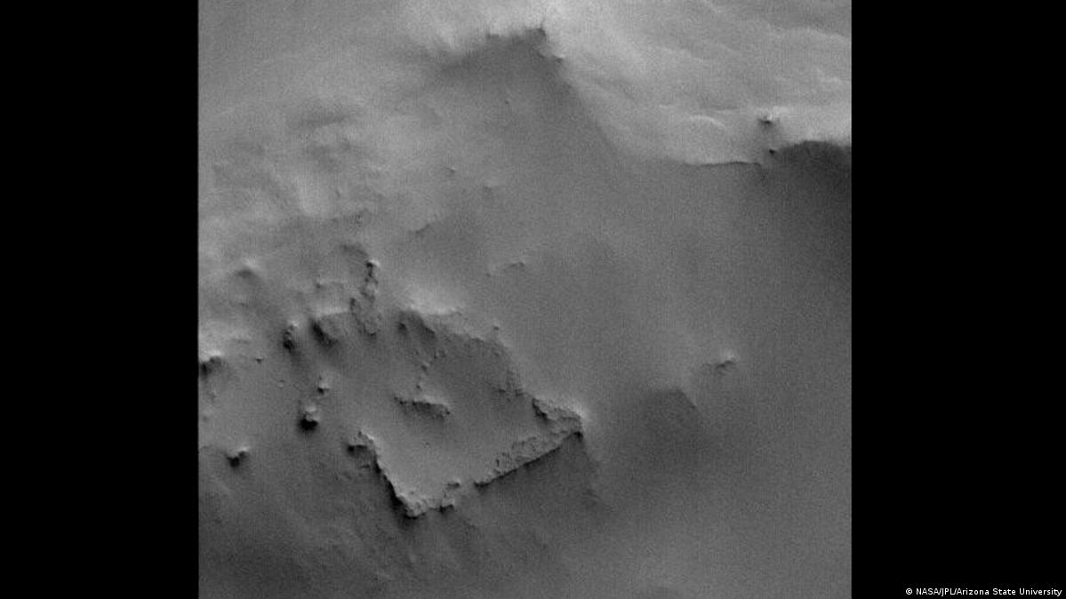 La verdad tras la supuesta "estructura cuadrada" de Marte – DW – 07/02/2025