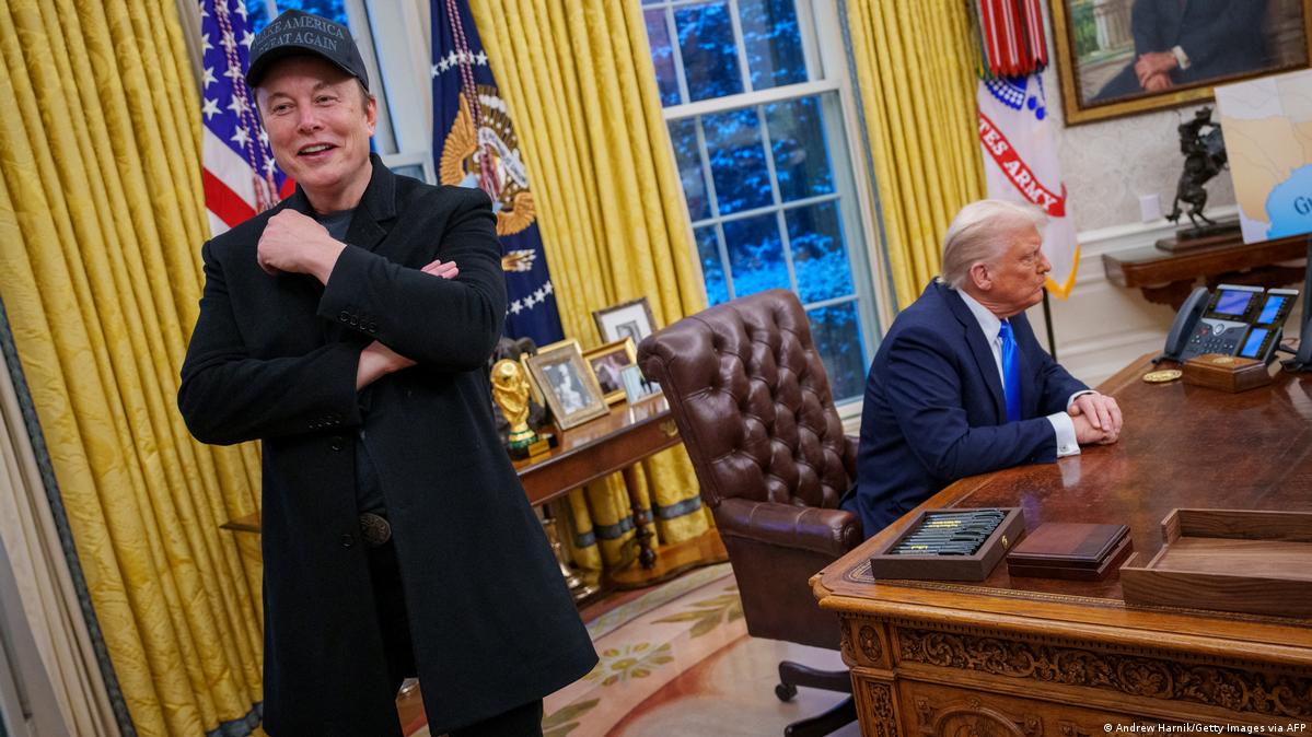White House disputes report on timing of Musk's departure – DW – 04/02/2025