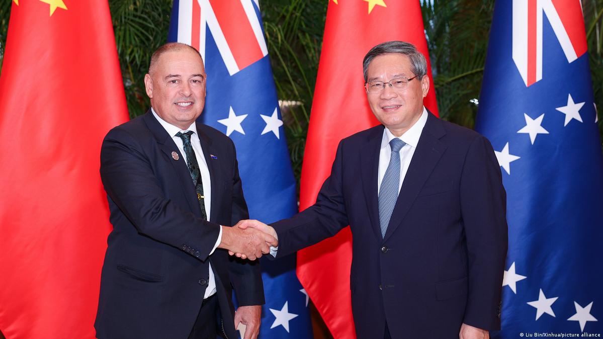 New Zealand pauses Cook Islands aid over China deals – DW – 06/19/2025