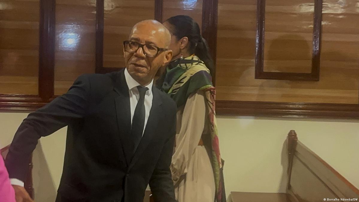 Caso Kopelipa: MP deixa cair seis das sete acusações