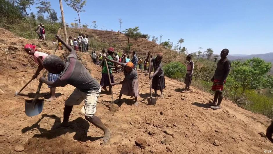 Preserving traditional farming practices in Southern Ethopia – DW – 03 ...