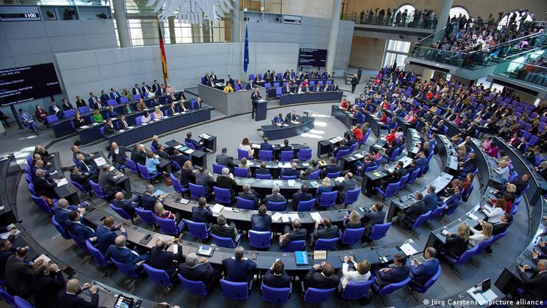 Germany's Bundestag votes in favor of reforming 'debt brake'