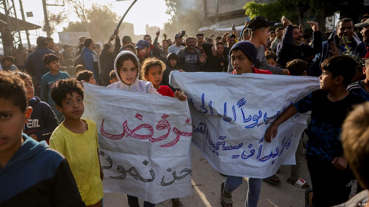 Fact check: Were protests in Gaza 'anti-Hamas'? – DW – 03/28/2025