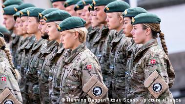 En estos países las mujeres deben cumplir servicio militar – DW – 28/03 ...