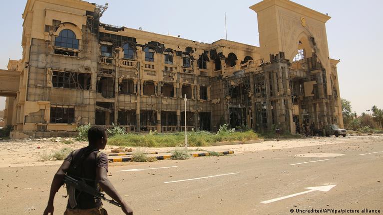 What's next for war-torn Sudan? – DW – 03/27/2025