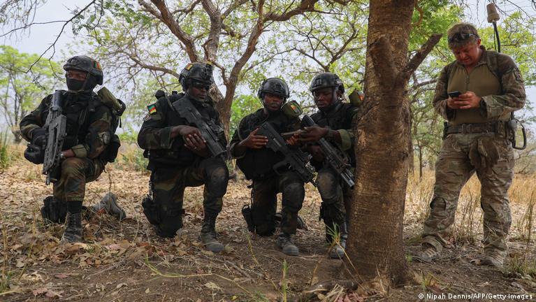 US shifts Africa security strategy amid global pivot – DW – 06/10/2025