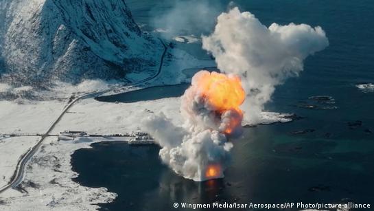 German space rocket explodes seconds into test flight – DW – 03/30/2025