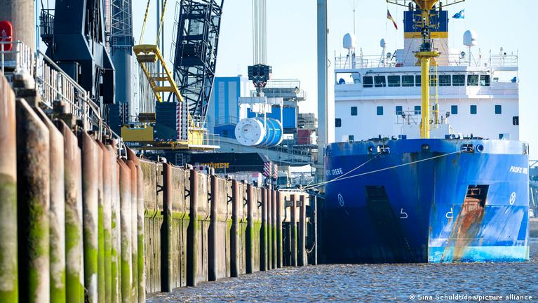 Nuclear waste returns to Germany amid protests – DW – 04/01/2025