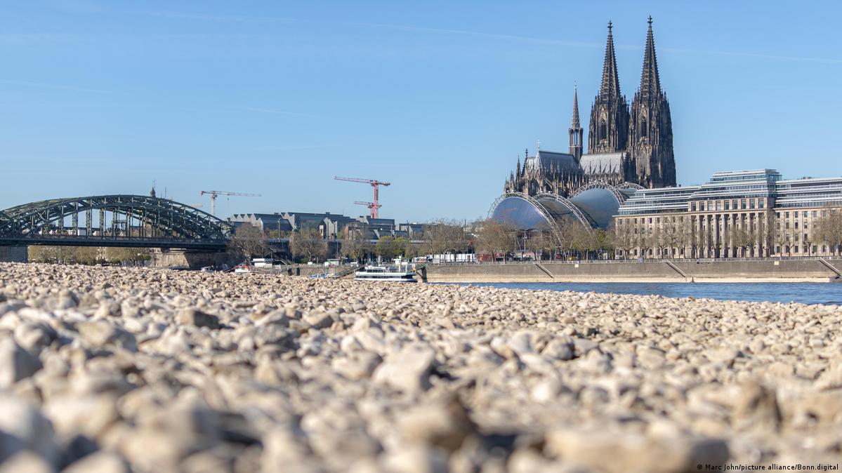 Germany's spring drought stresses nature, farmers – DW – 04/12/2025