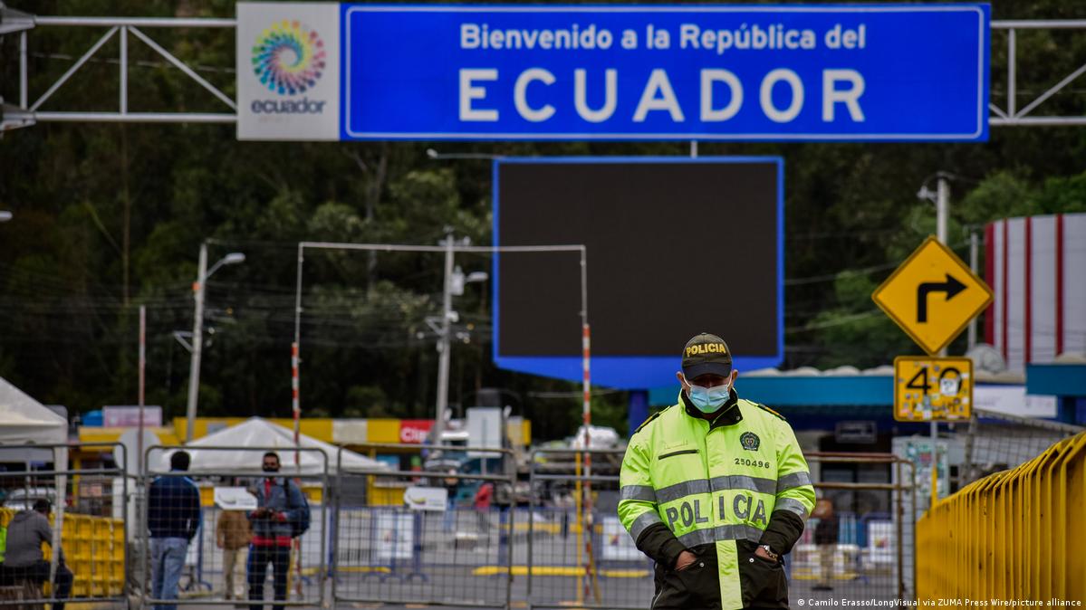 Ecuador cierra pasos fronterizos a extranjeros por comicios
