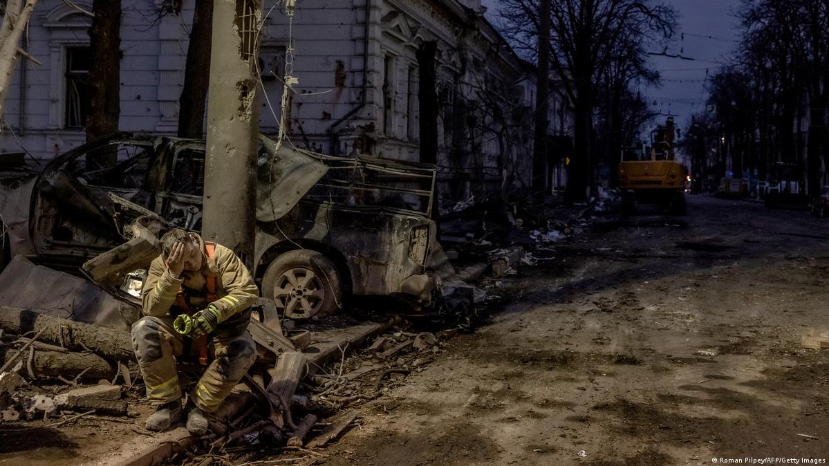 War in Ukraine: Has Sumy attack destroyed all hope of peace? – DW – 04 ...