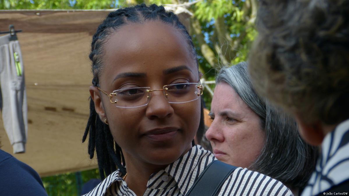 Duas afrodescendentes concorrem às legislativas em Portugal – DW – 13 ...