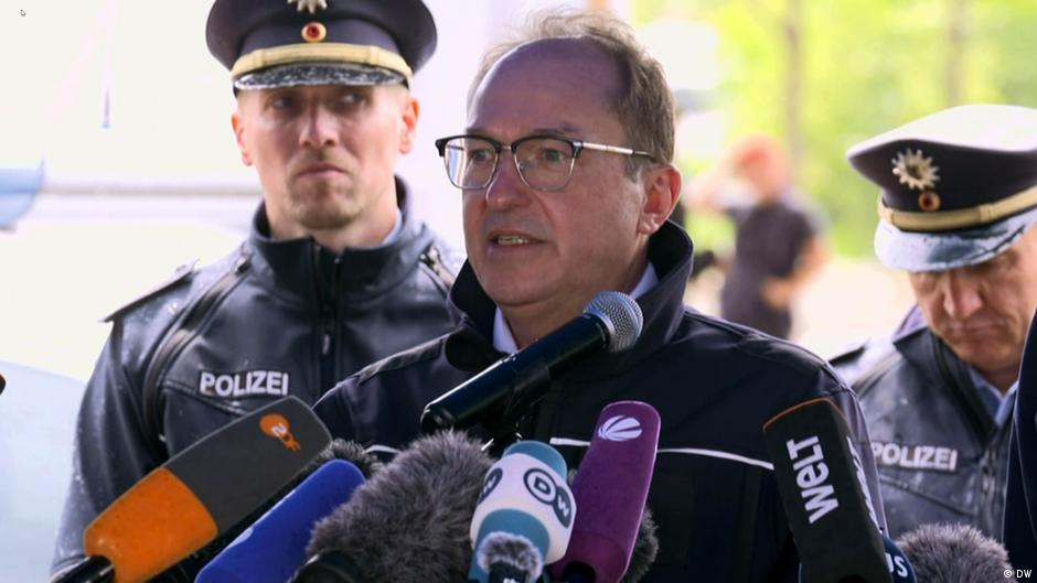 German police conduct expanded border checks – DW – 05/16/2025