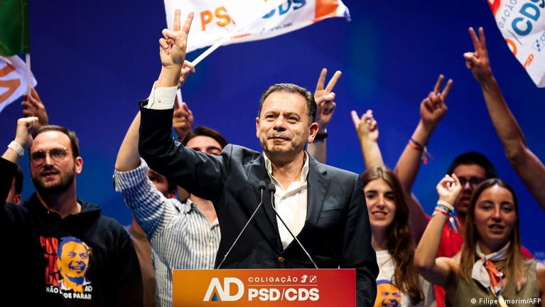 Portugal: Far-right rise a warning for political center