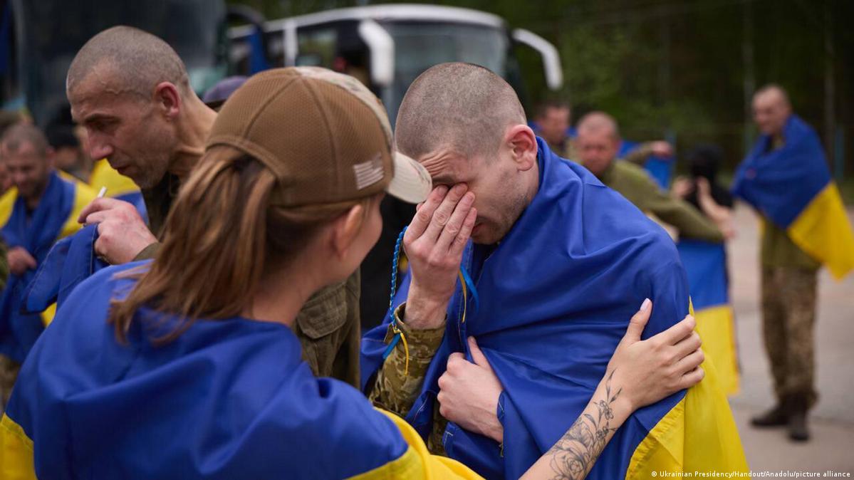 Ucrania y Rusia intercambian 307 prisioneros de guerra – DW – 24/05/2025