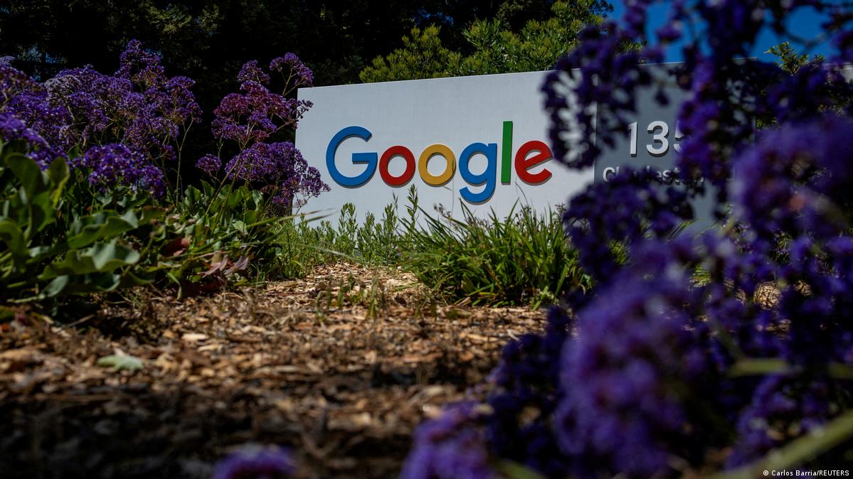 Chile, Google sign first-of-its-kind deal for undersea cable
