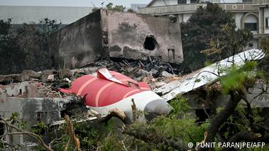 Air India crash: Black box recorder recovered – DW – 06/13/2025