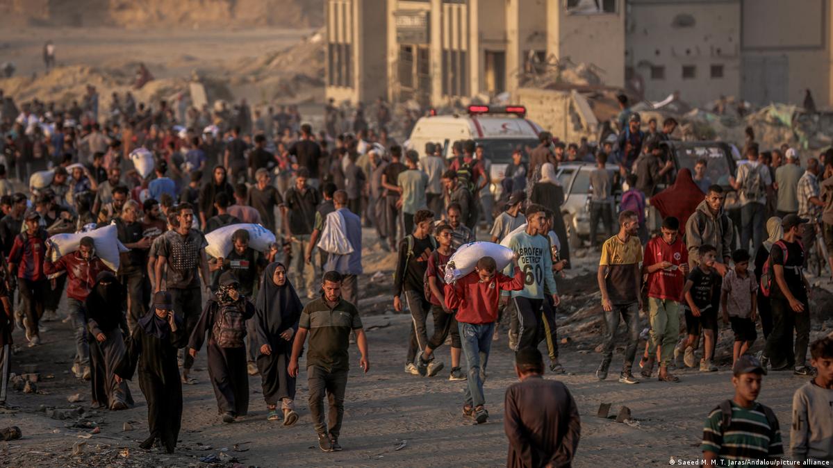 À sombra de novo conflito no Irã, mortes em Gaza se avolumam – DW – 19 ...