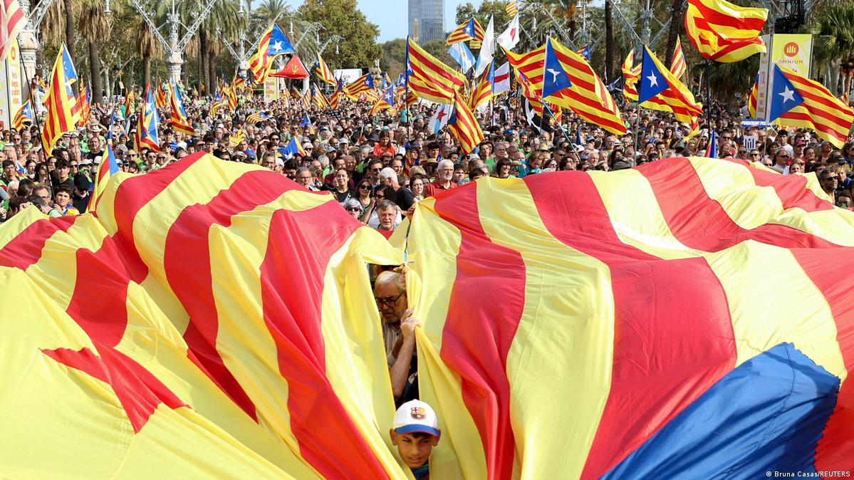 Spain: Top court backs amnesty for Catalan separatists – DW – 06/26/2025