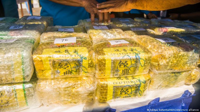 Inside Southeast Asia's surging meth trade – DW – 06/27/2025