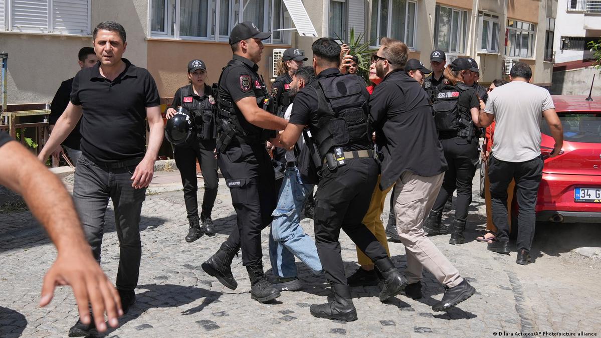 Turkey: Police detain dozens at banned LGBTQ+ Pride parade