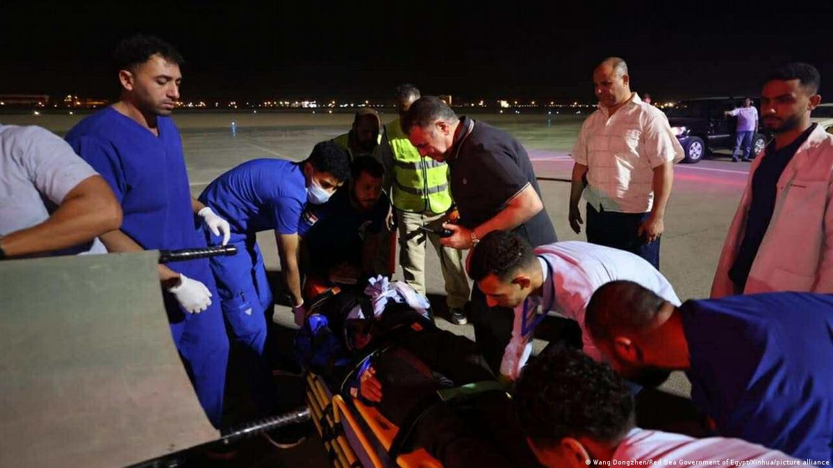 Ship capsizes in Gulf of Suez, at least 4 dead