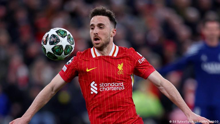 Liverpool striker Diogo Jota dies in car crash