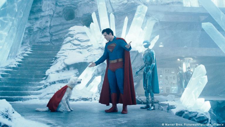A political 'Superman'? The superhero as a 'moral immigrant' – DW – 07 ...