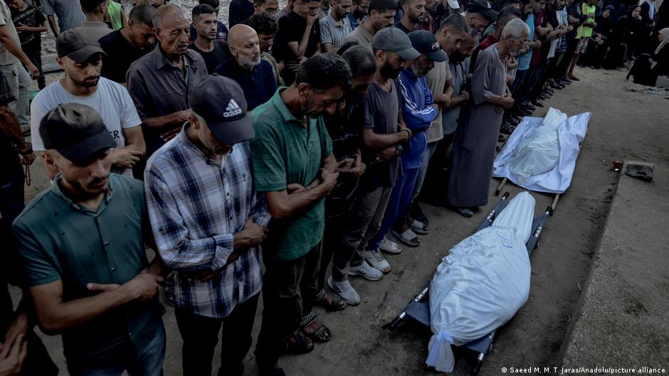 Turai da Isra'ila sun amince da shigar da kayan agaji Gaza – DW – 07/10 ...