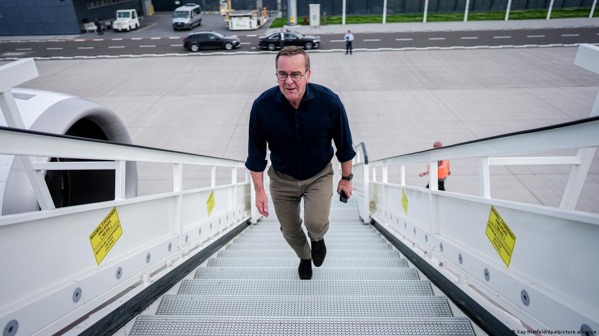 Germany updates: Defense Minister Pistorius heads to US – DW – 07/15/2025