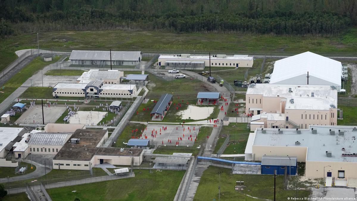 US set to deport permanent residents over Haitian gang links – DW – 07 ...