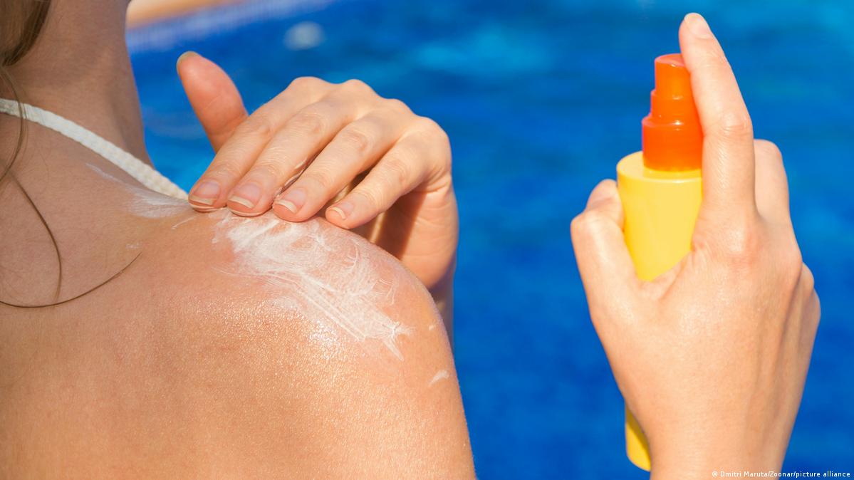 How sunscreen protects your skin – DW – 07/27/2025