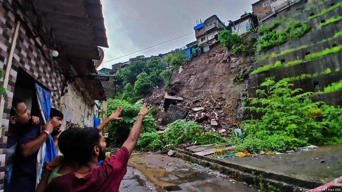 Here's how extreme weather is damaging infrastructure – DW – 07/30/2025