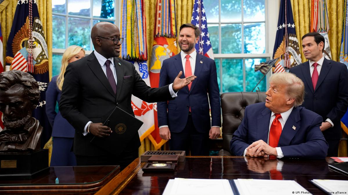 Rwanda says it will take migrant deportees from the US – DW – 08/06/2025