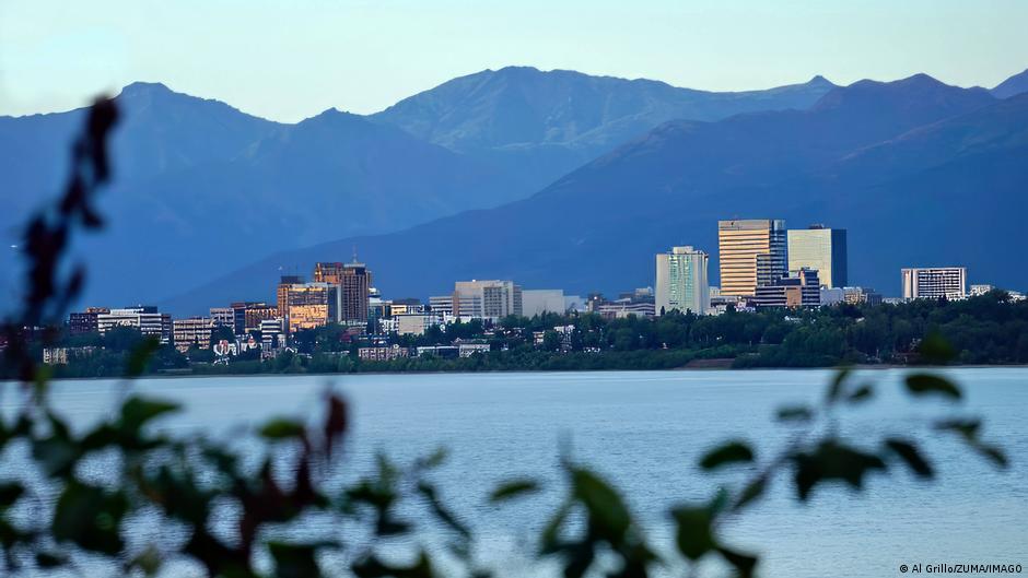 Expectación ante el cara a cara Trump-Putin en Alaska