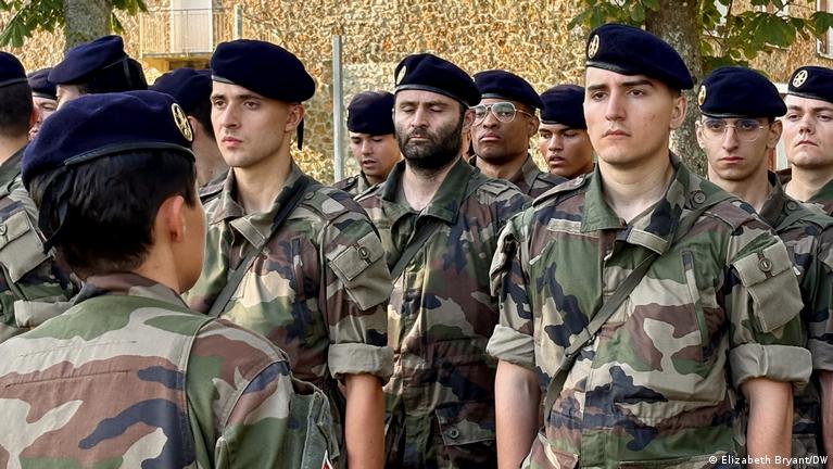 As Europe's fear of war grows, French join military reserves