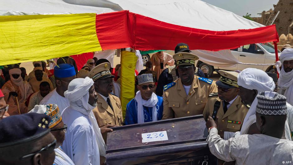 Mali returns ancient manuscripts to Timbuktu