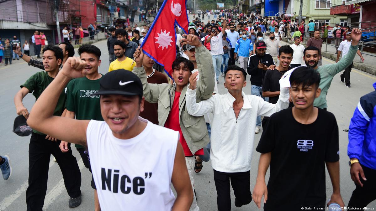 Gen Z protests in Asia: Can they spark real change? – DW – 09/18/2025