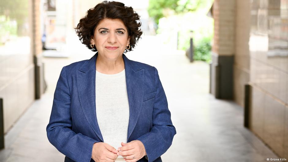 Almanya'da yerel seçim: Köln'de Berivan Aymaz ikinci turda – DW – 15.09 ...