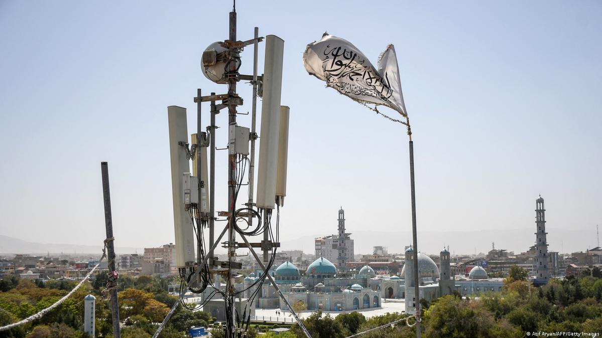 Afghanistan: Taliban shuts down internet indefinitely – DW – 09/29/2025