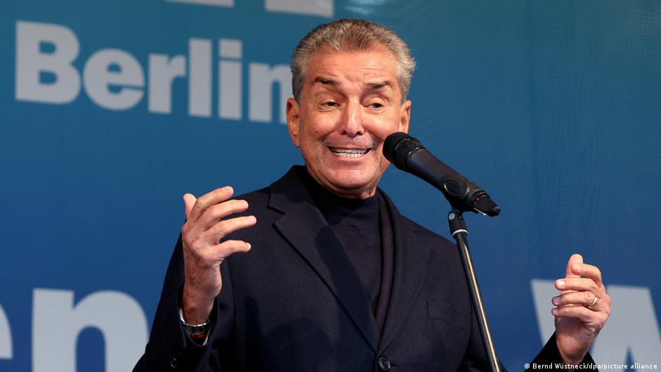 Mayor uninvites German-Jewish author from event – DW – 10/02/2025