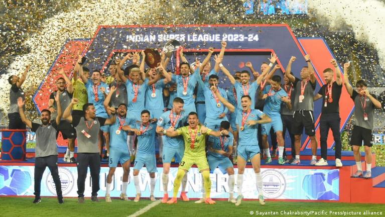 Football: Indian Super League is at a crossroads